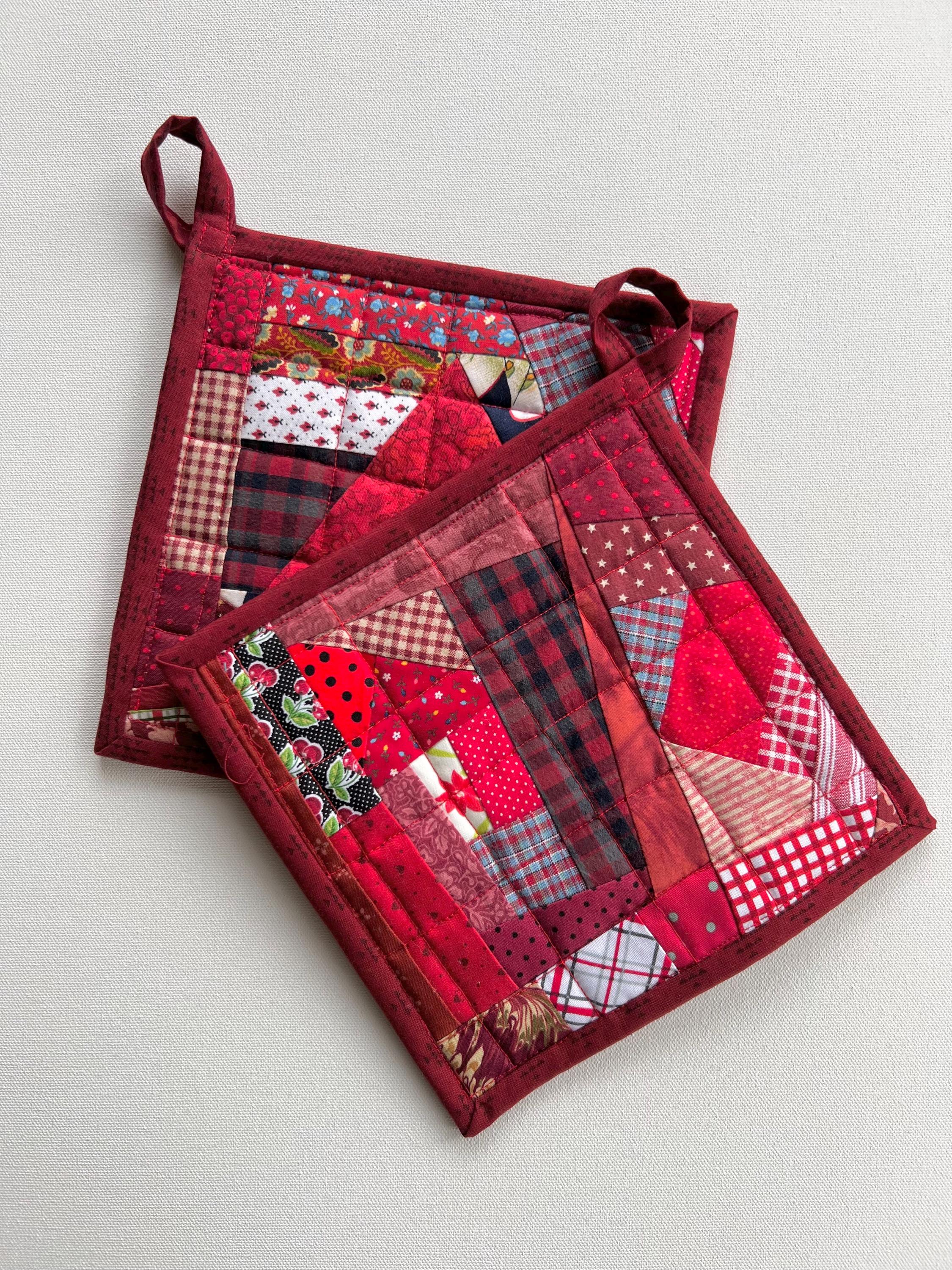 Set of Two Potholders Hot Pads Red Quilted Patchwork Wonky - Etsy