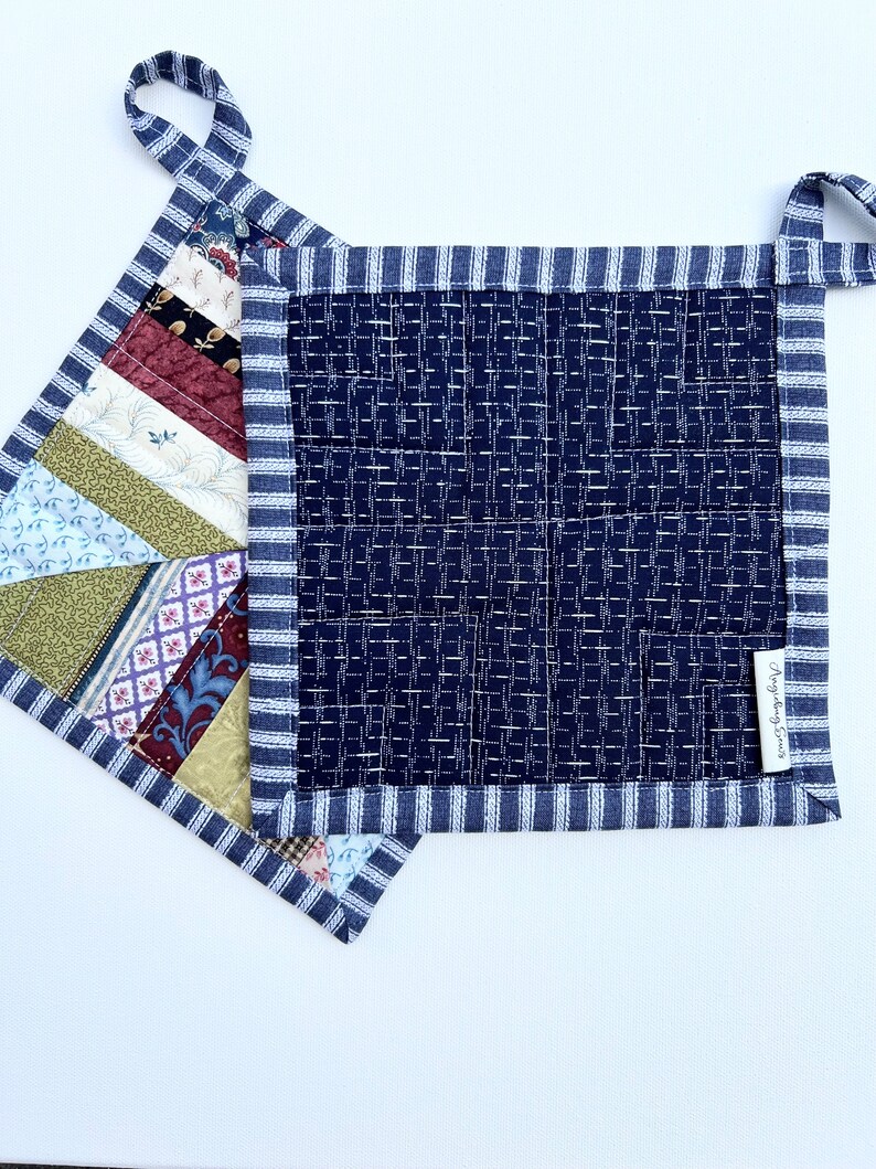 Quilted Patchwork Potholders Set of Two Hot Pad Trivet Civil War Prints - Etsy
