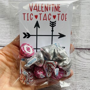 Set of 5 Valentine's Day Tic Tac Toe Kisses & Hugs Candy DIY Kit ...