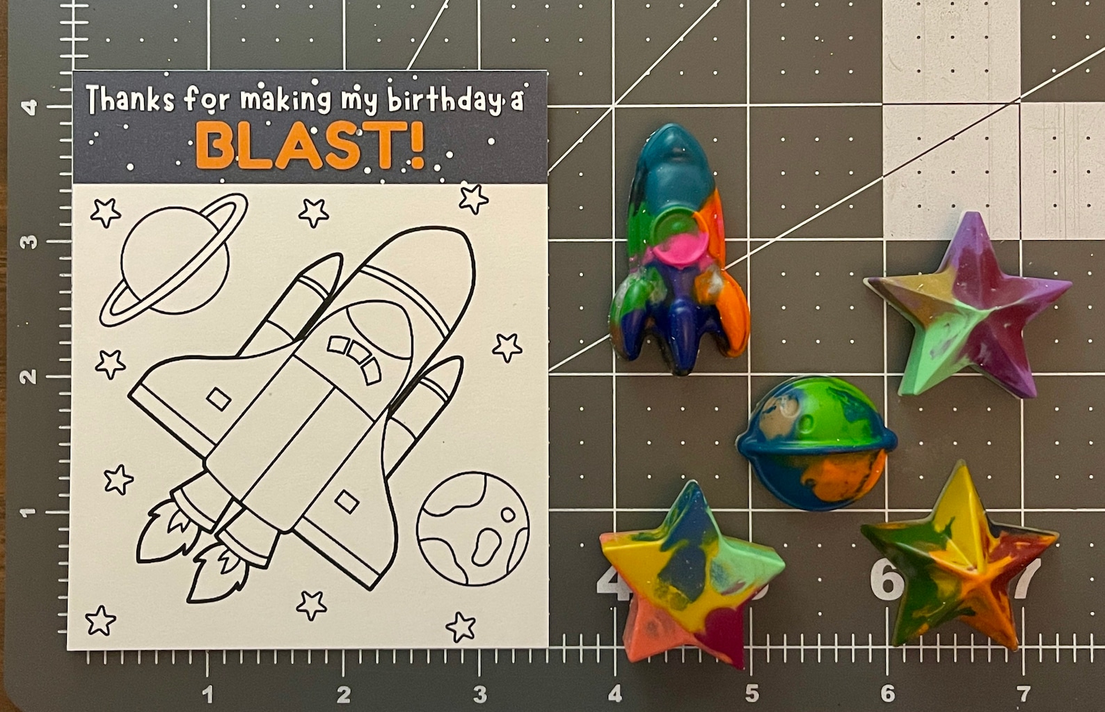 Outer Space Crayon Party Favor Rocket Ship Coloring Sheet - Etsy