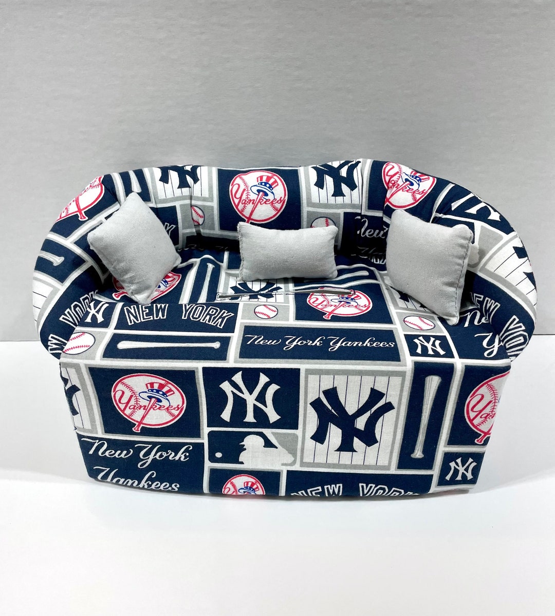 NY Yankees - Couch Tissue Box Cover - Etsy
