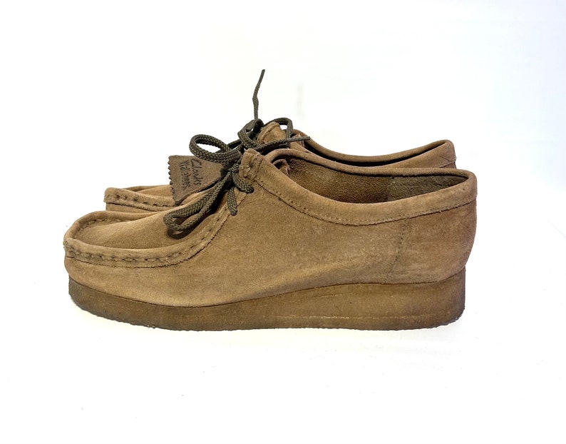 Clarks Originals Wallabees 6.5 Crepe Suede Booties - Etsy