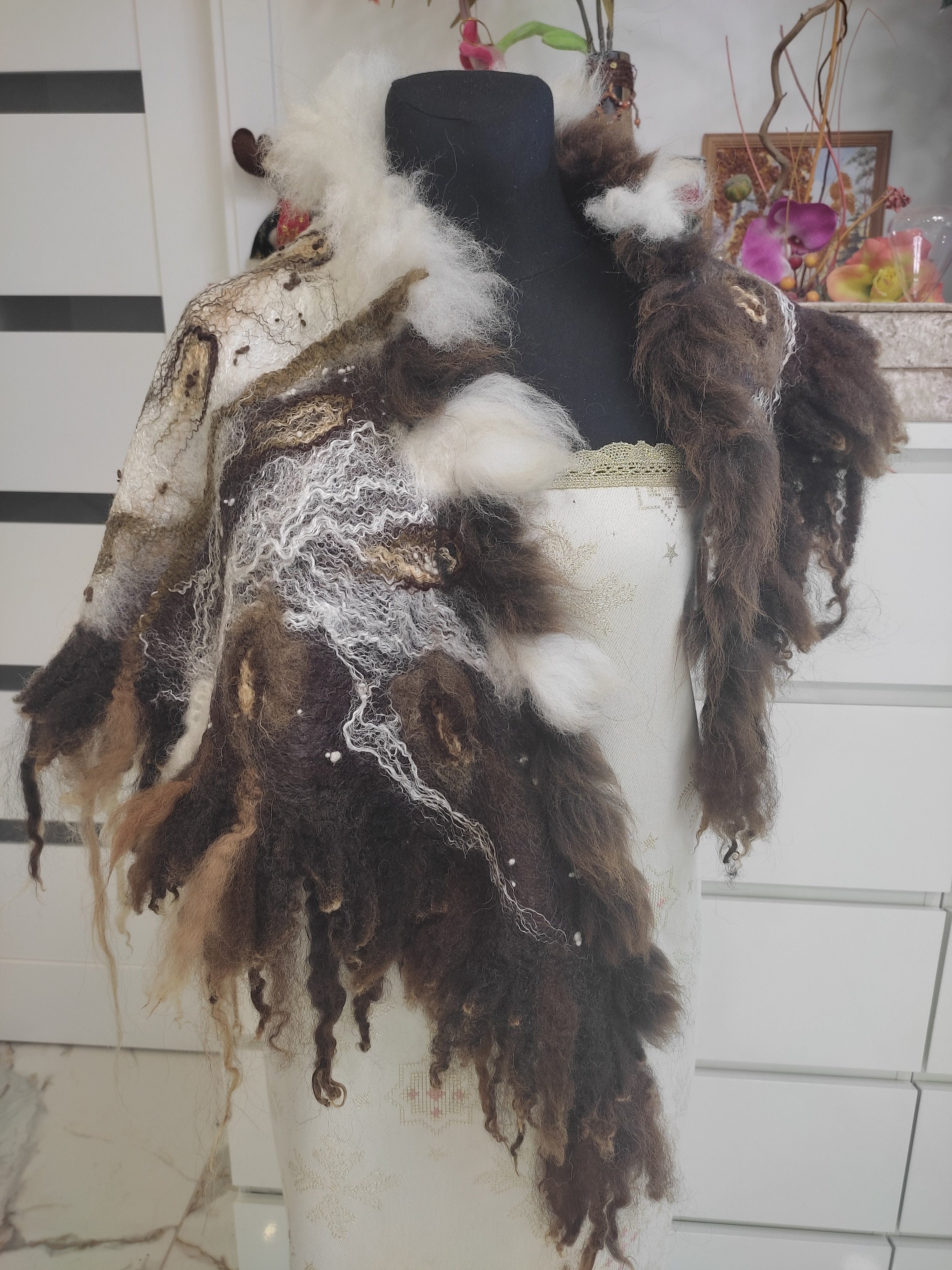 Beautiful and Unique Felt Woolen Scarf , Felted Scarf, Gift for Womens ...