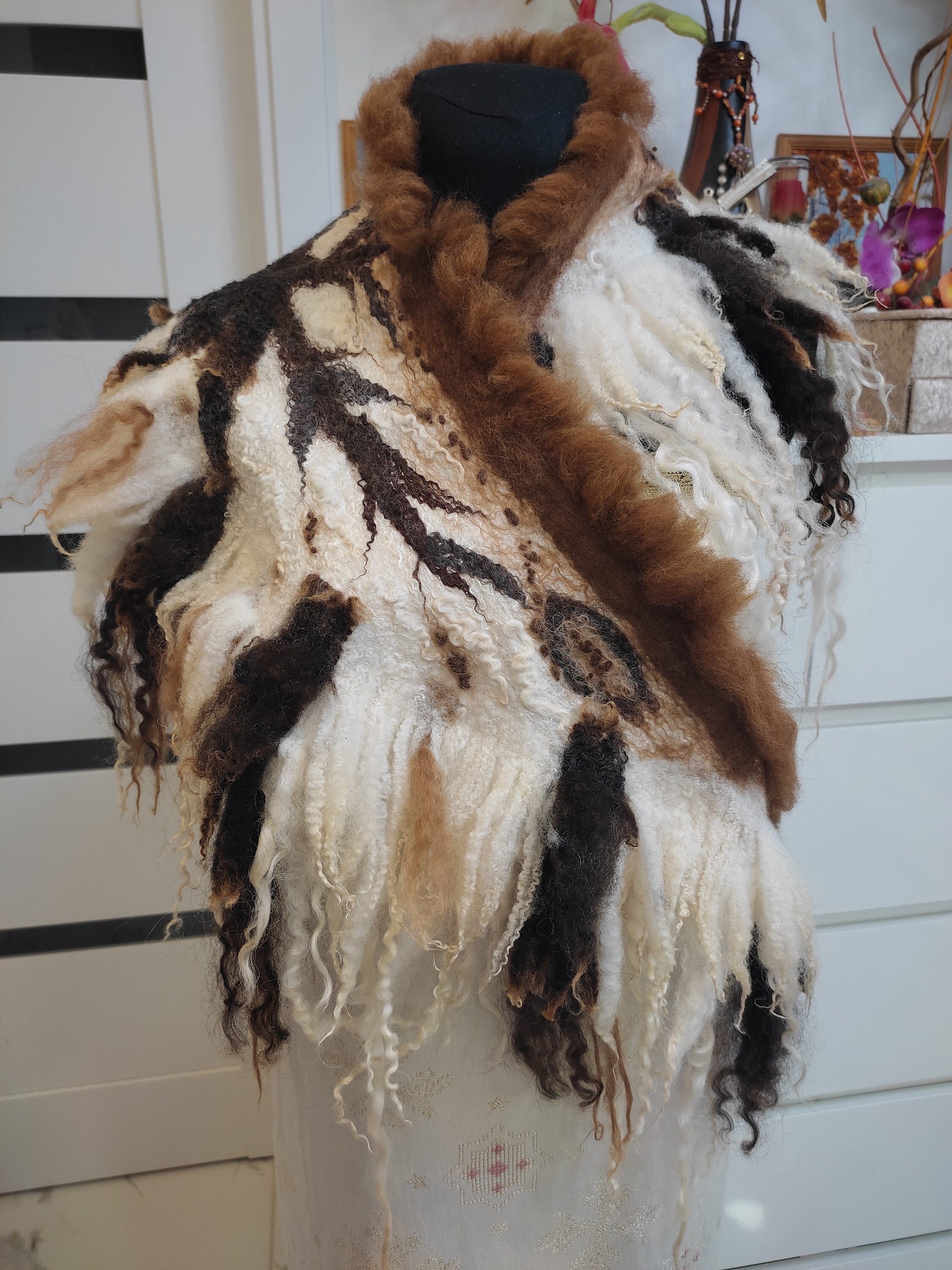 Beautiful and Unique Felt Woolen Scarf , Felted Scarf, Gift for Womens ...