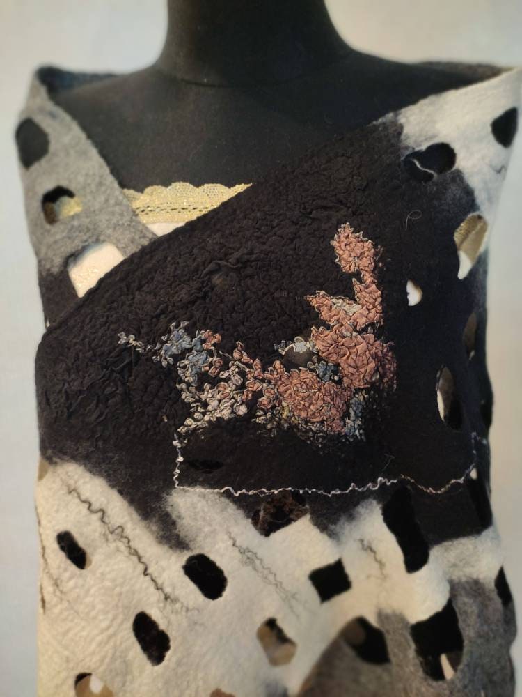 Beautiful and Unique Felt Woolen Scarf , Felted Scarf, Hand Made ...