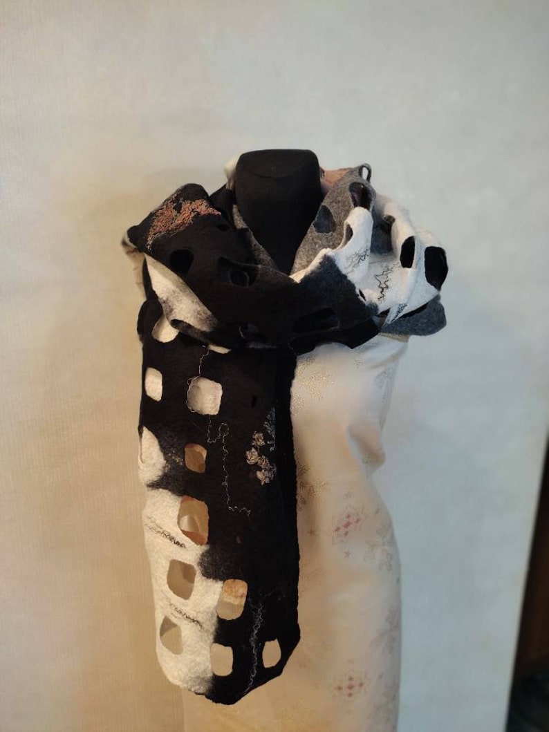 Beautiful and Unique Felt Woolen Scarf , Felted Scarf, Hand Made ...