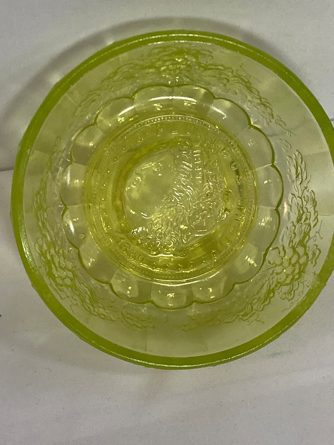 Vintage Vaseline Glass Yellow Uranium Glass Morgan Bicentennial Coin ...