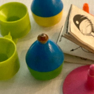 Vintage 1969 Mattel Twirlin' Twosome Trick Spinning Top Toy - Etsy