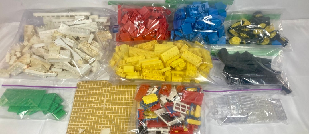 2.5 Lbs of Vintage Elgo Halsam American Bricks Plastic Building Blocks ...