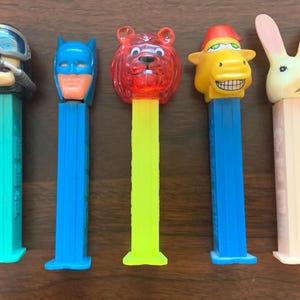 Lot of 5 Vintage PEZ Dispensers - Etsy