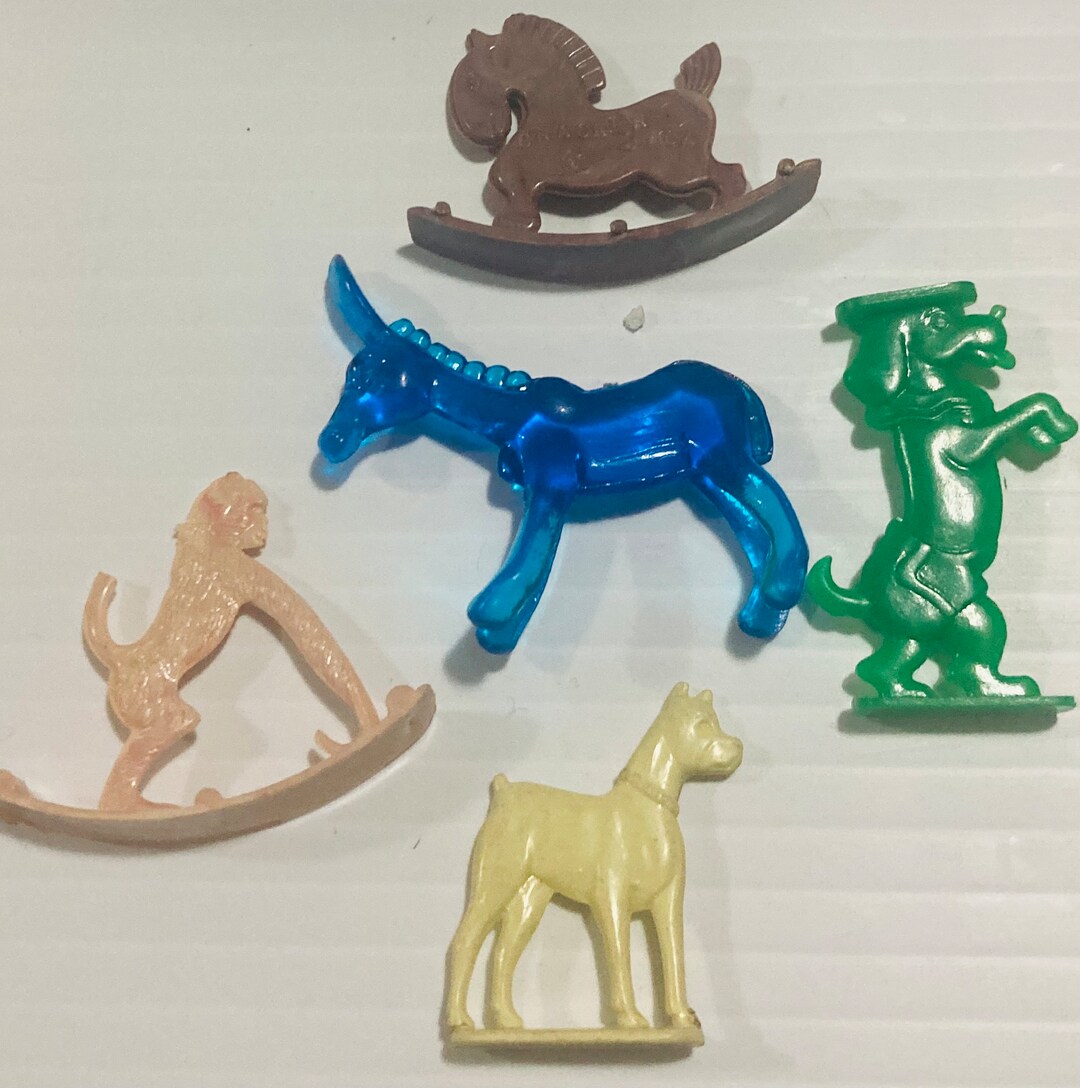 Lot of 5 Vintage Cracker Jack Prizes/gumball Machine Prizes - Etsy