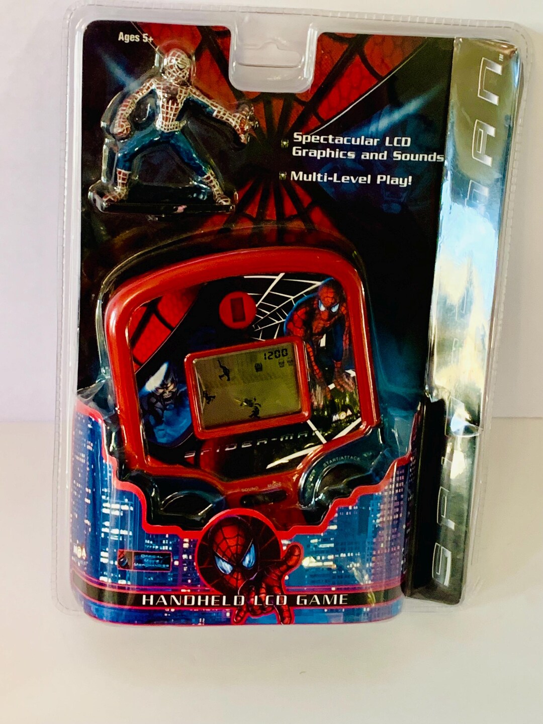 Vintage 2002 MGA Marvel Spider-man Handheld Electronic Video Game NEW ...