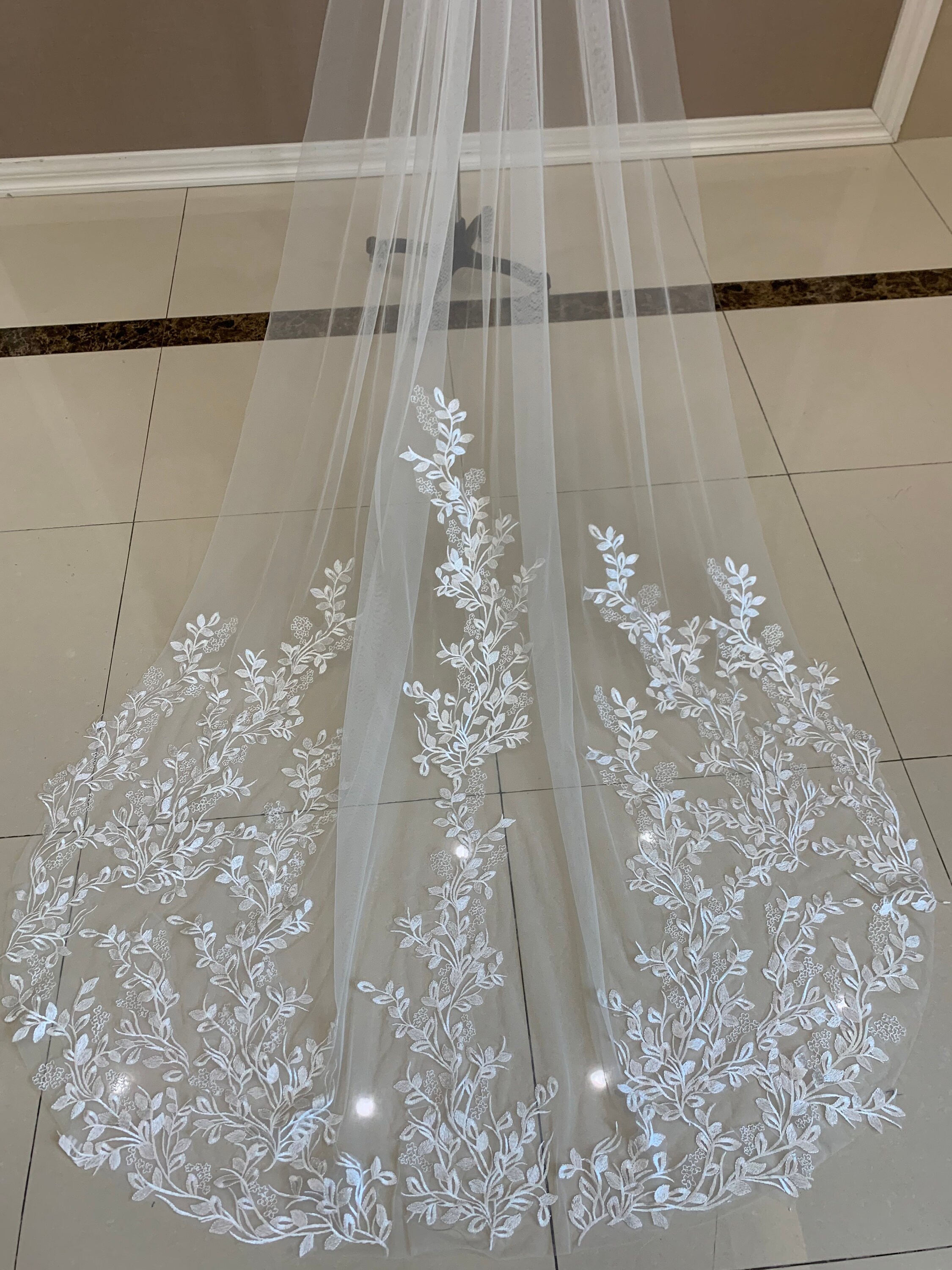 One Layer Lace Applique Wedding Veil Gorgeous Cathedral Lace Applique ...