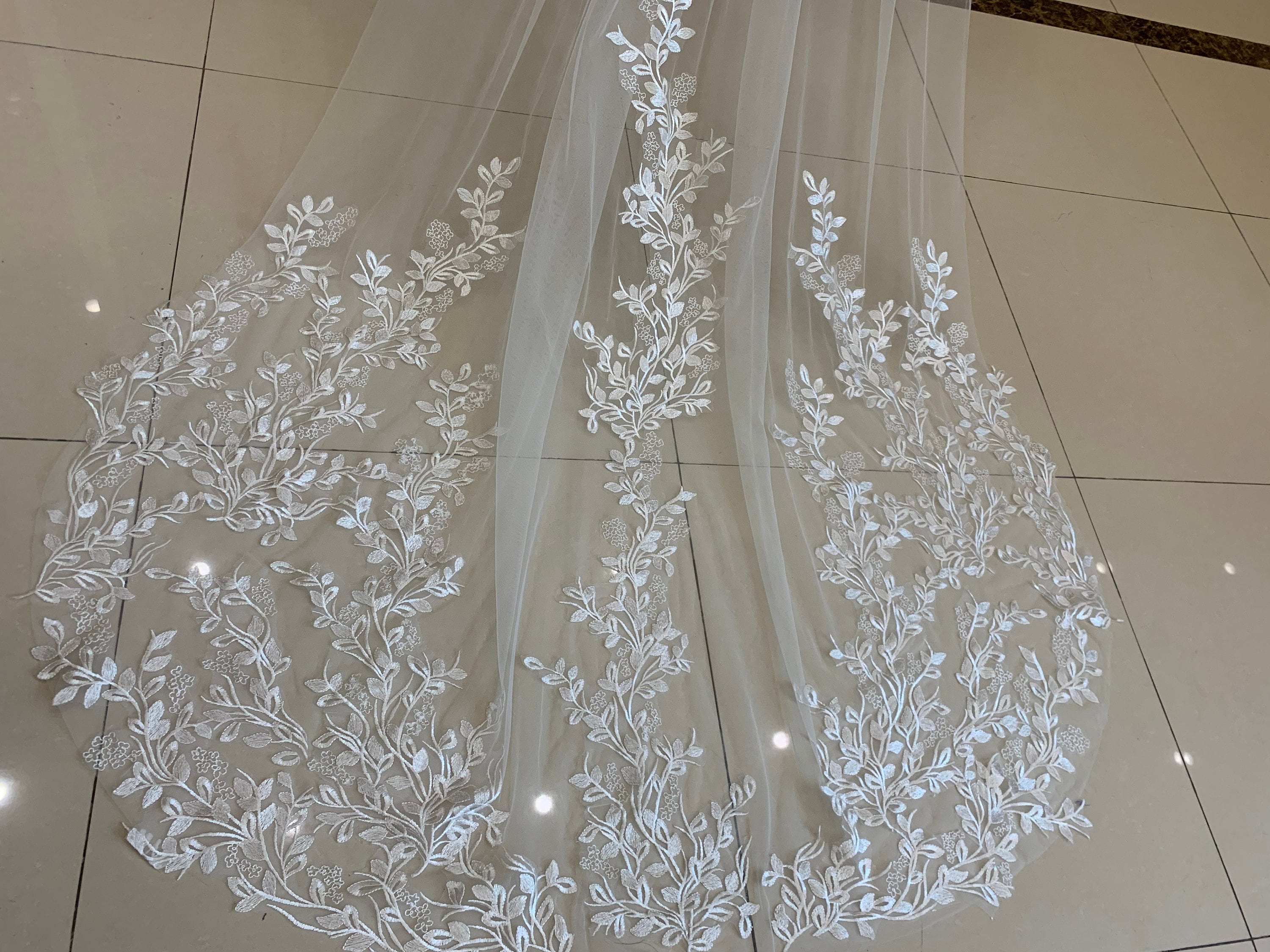 One Layer Lace Applique Wedding Veil Gorgeous Cathedral Lace Applique ...