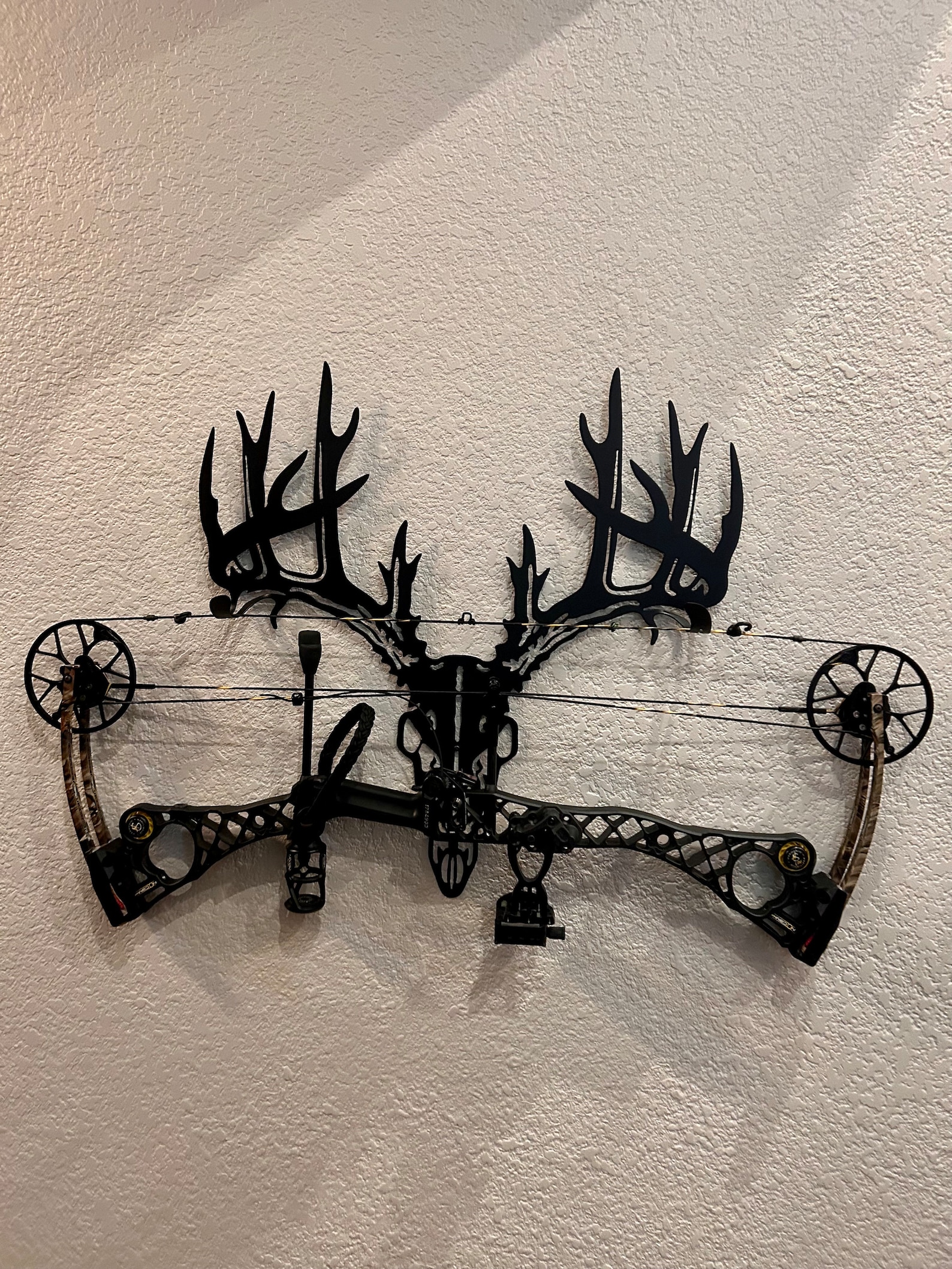 Custom Bow Hanger, Metal Bow Holder, Deer Metal Signs, Personalized ...