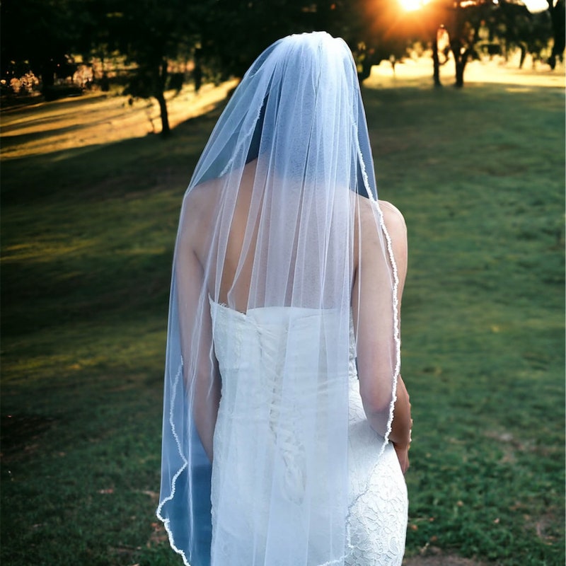 White Wedding Veil - Etsy