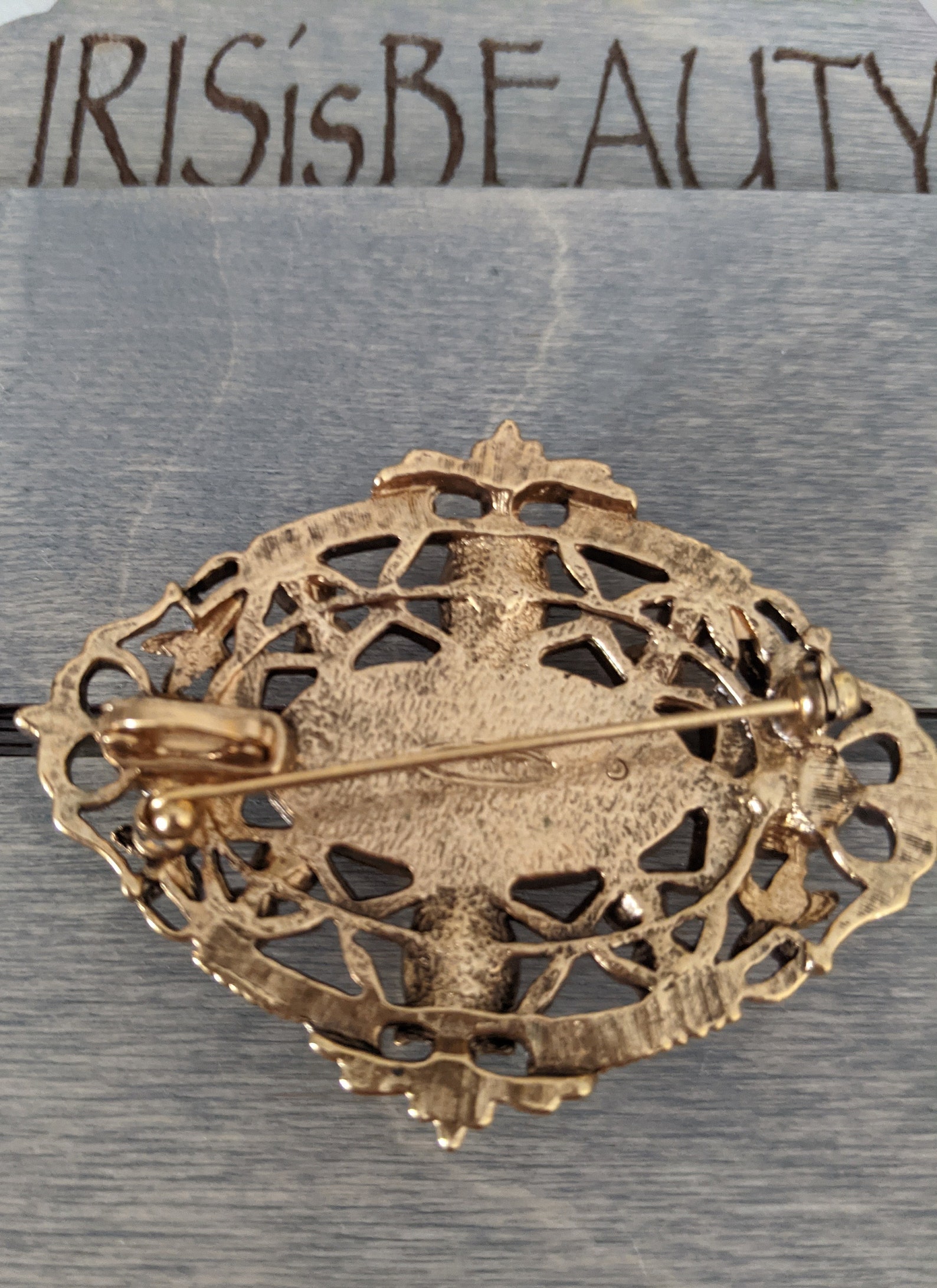 Vintage Avon Brooch/pendant Filigree Fantasy Pin by Avon - Etsy