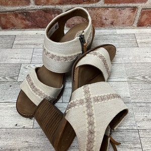 Custom Embellished Tan Canvas Heels - Etsy