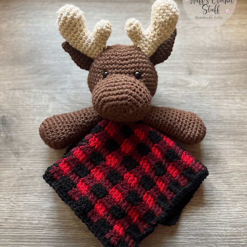 Buffalo Plaid Moose - Etsy