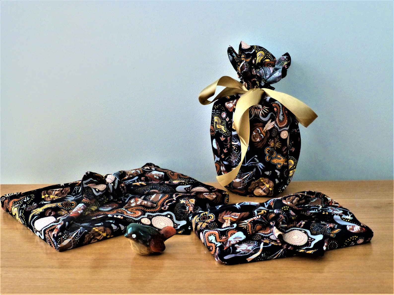 Indigenous Fabric Gift Wrapping (furoshiki) - Etsy Australia