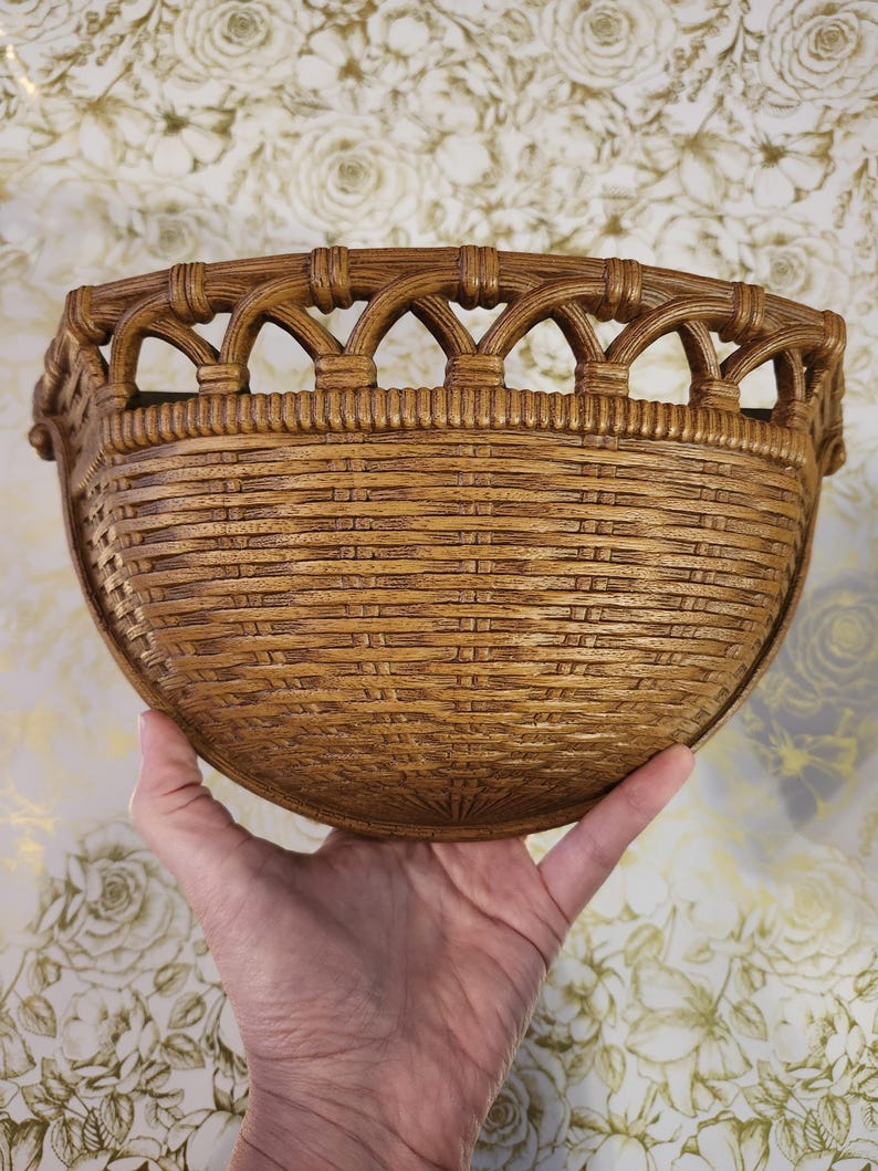 Vintage Syroco Wall Planter - Etsy