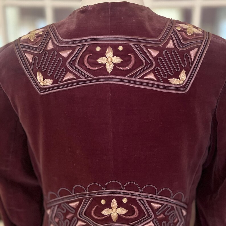 Rare Velvet 1900-1920s Edwardian Embroidered Soutache Jacket in Plum - Etsy