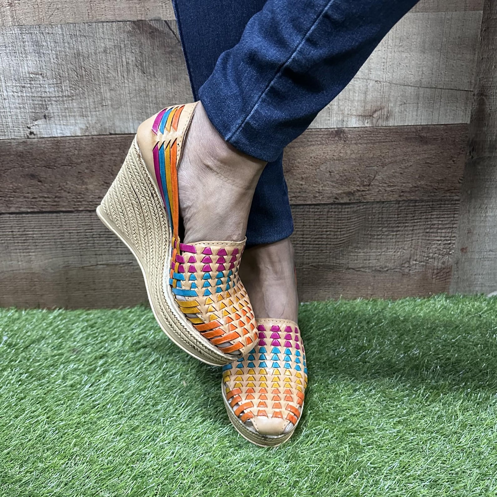 Huarache Sandal ~ Mexican Style ~ Colorful Leather ~ Mexican Huaraches ...