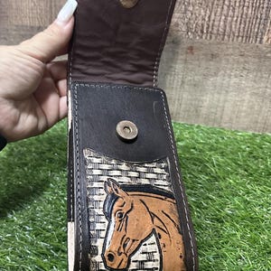MEN WESTERN Phone Holder Cincelada Brown Horse / Phone Case Funda De ...