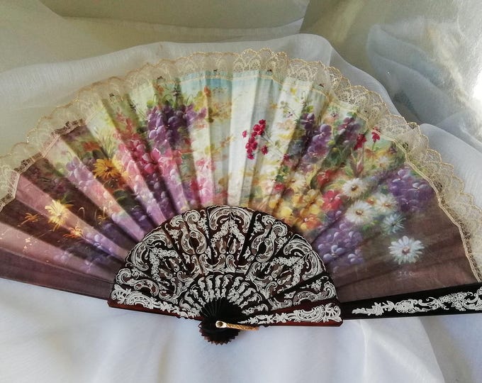 French Courtship Fan - Vintage 1980s Hand-painted French Fabric Fan ...