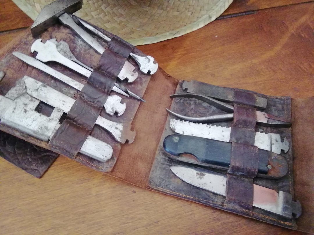 Vintage Carpenter Tool Set in Leather Pouch - Etsy