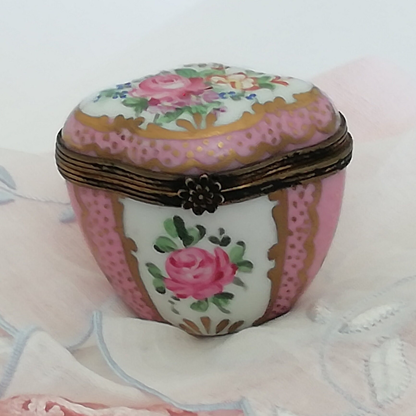 Vintage French Limoges Hand Painted Porcelain Trinket Box.unique Box ...