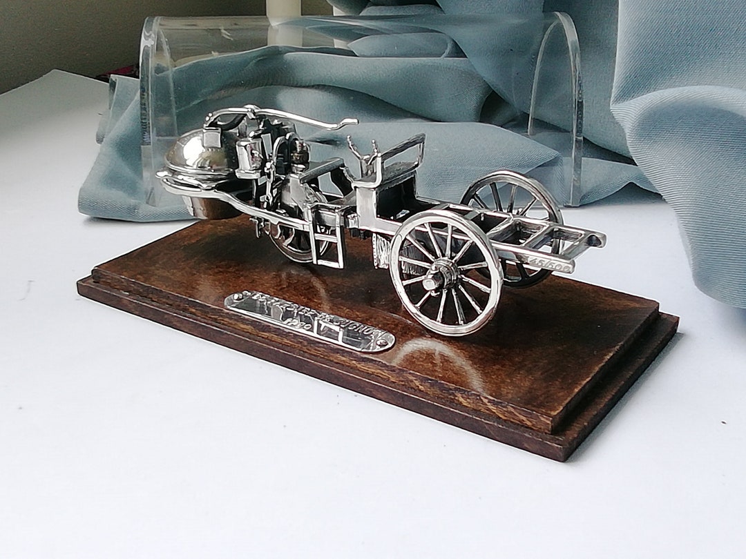 Antique Sterling Silver Steam Engine Model fardier à Vapeur Hand-carved ...