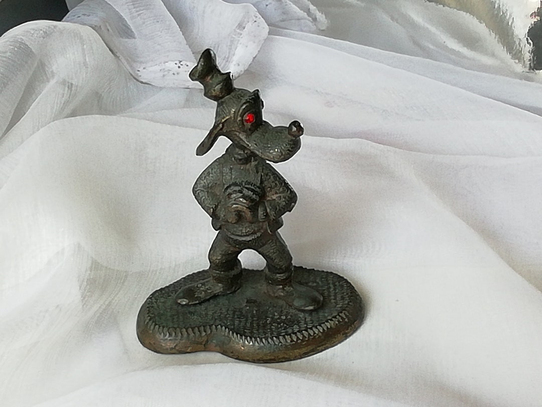 Vintage Disney Handcrafted Cast Bronze Pluto Statuette, Perfect for Nostalgic Toy Collectors and ...