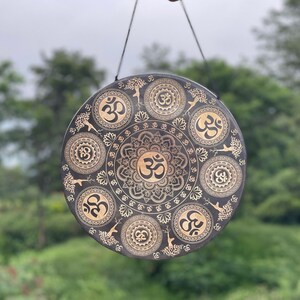 Om Design Handmade Gong - Tibetan Gong Bell - Handmade in Nepal - 35cm ...