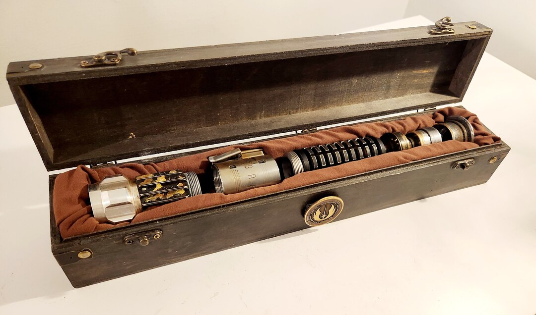 Jedi Saber Mechanical Display Case - Etsy