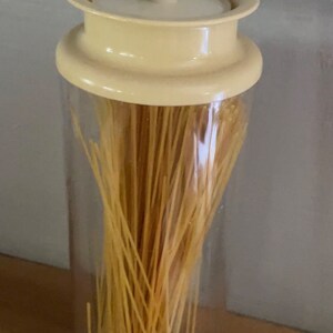 Vintage Tupperware Spaghetti Storage, Kitchen Pasta Storage, Plastic ...