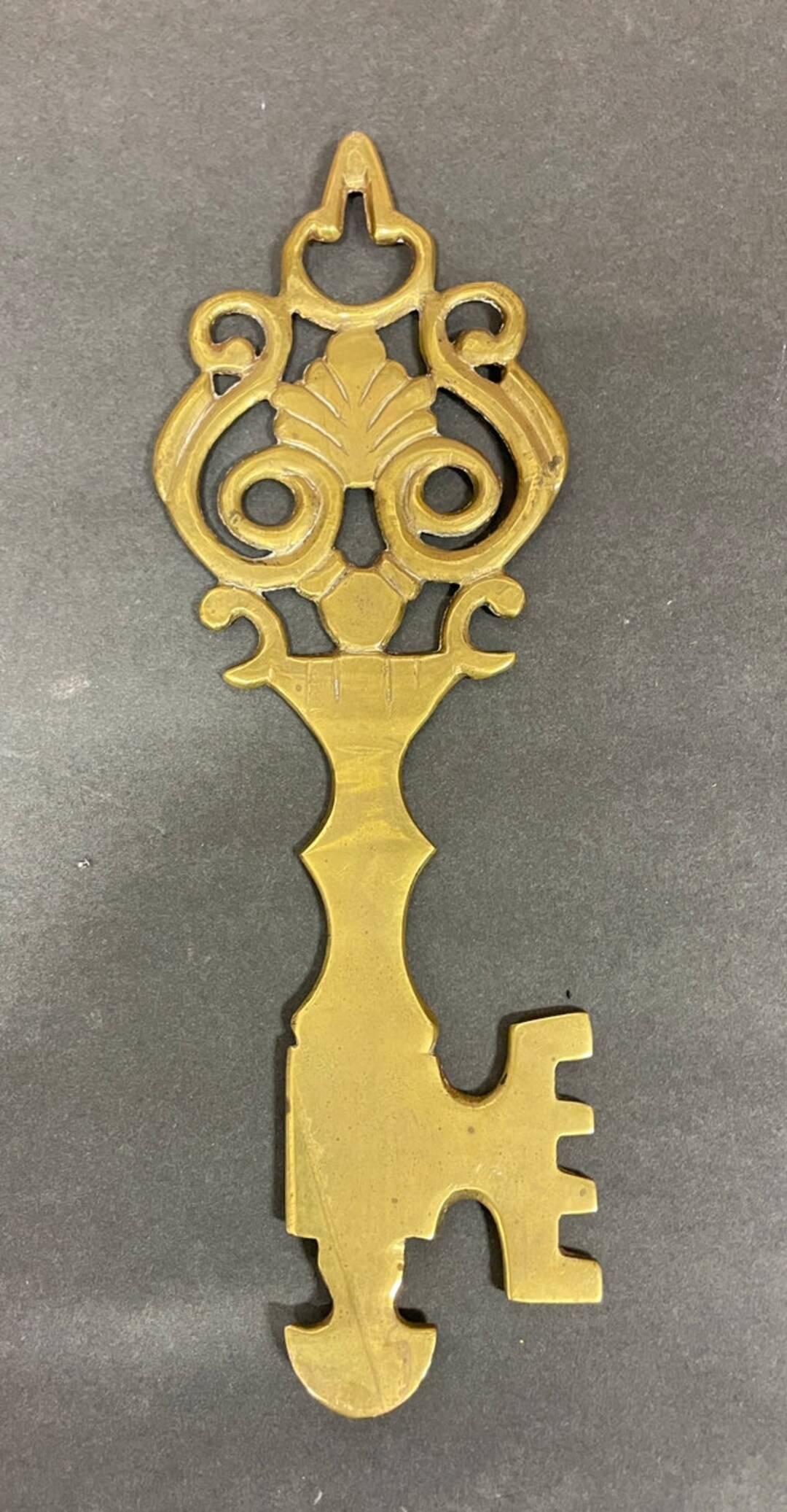 Vintage Brass Skeleton Key, Ornate Gold Key, Wall Hanging, Wall Art ...