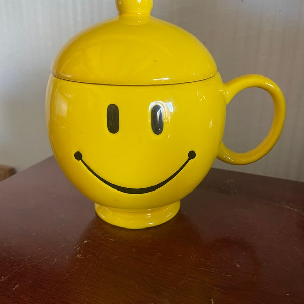 Smiley Face Cups Vintage - Etsy
