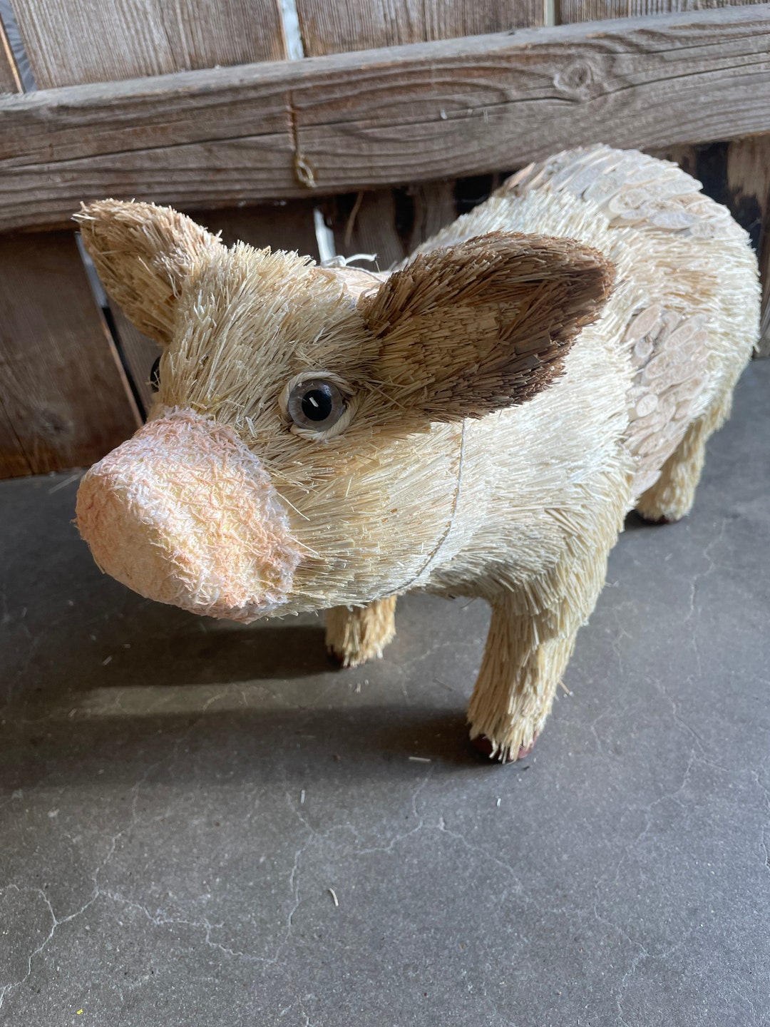 Farmhouse Pig Figurine, Straw Piggy, Husk Farm Animal, Collectible Pigs ...
