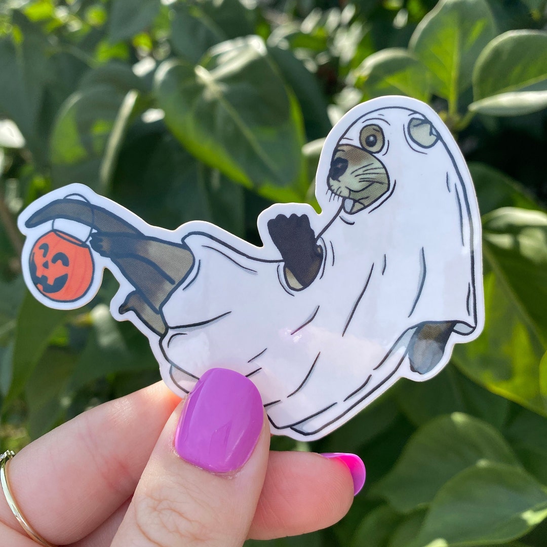 Otter Ghost Halloween Sticker, Spooky Car Decal, Cute Trick or Treat ...