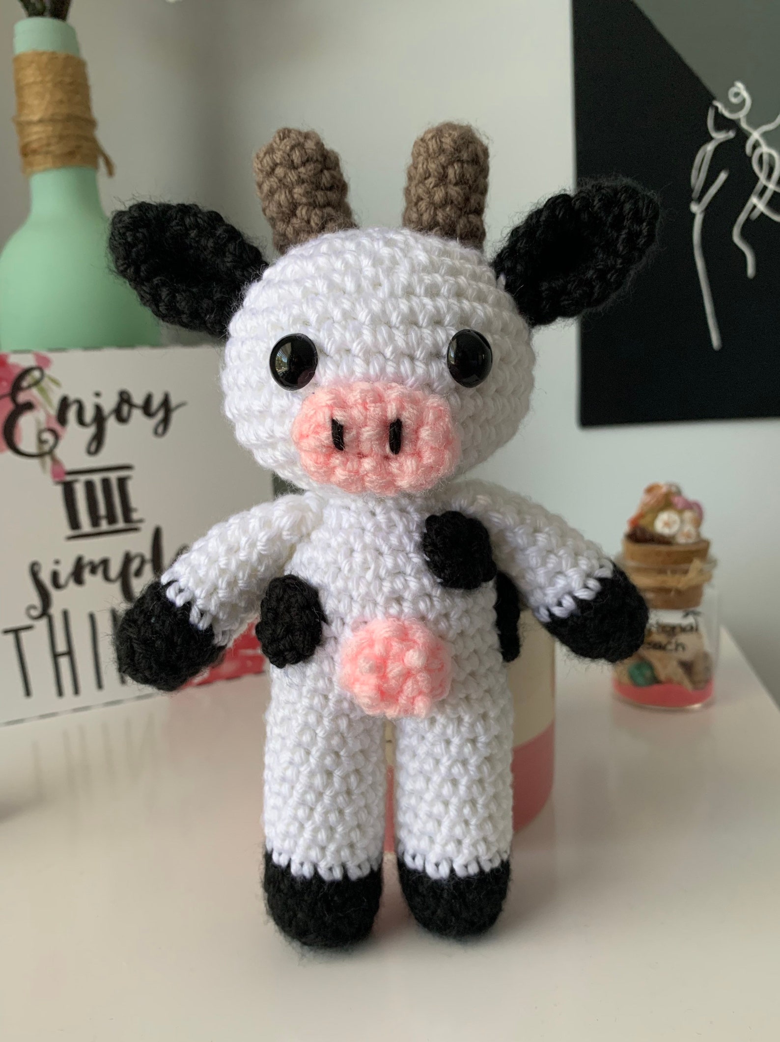 Amigurumi Crochet Vaca, Vaca de Ganchillo Pequeño, Crochet Vaca Pelunda ...