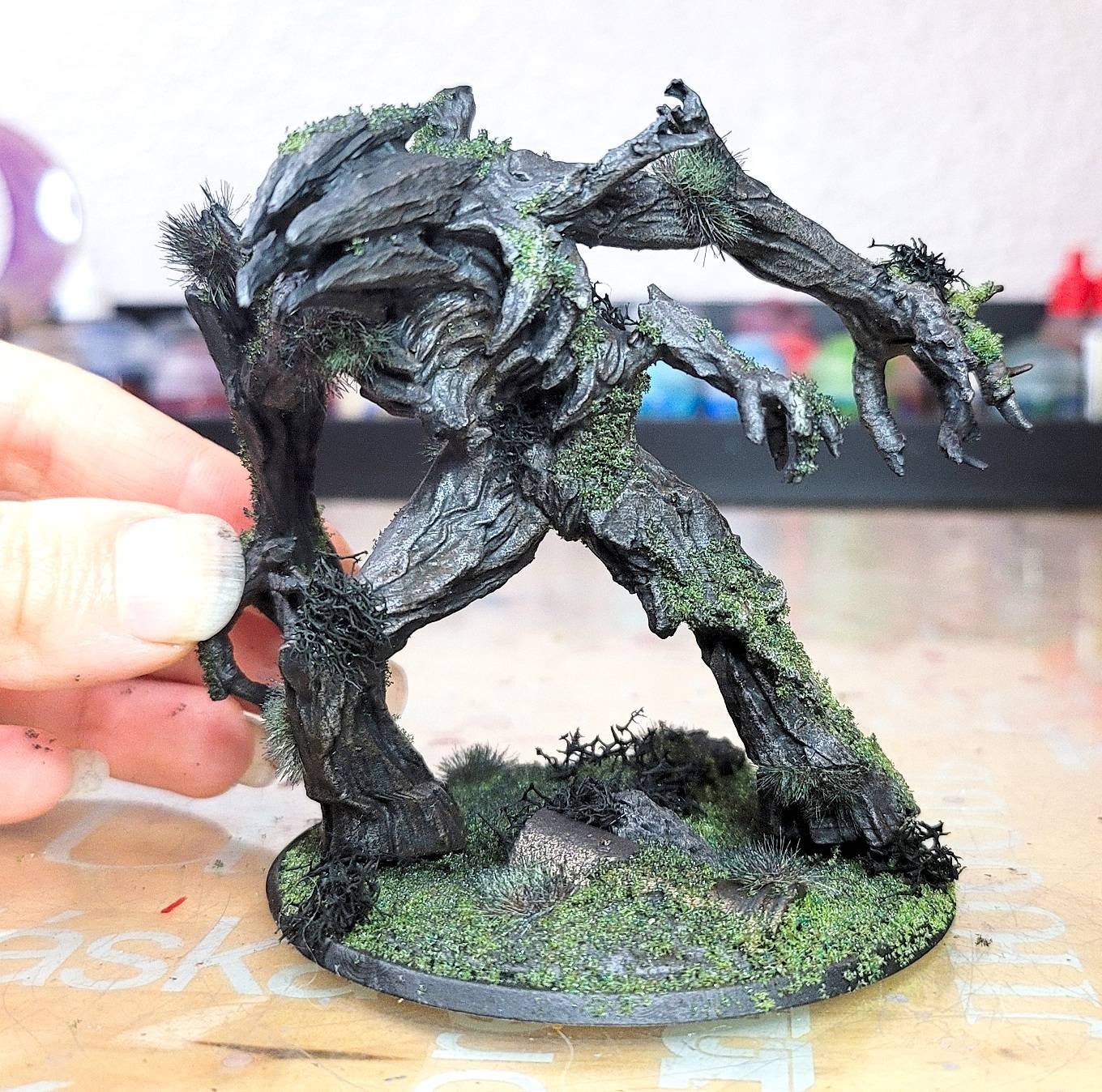 Toys Toys & Games Miniature Toys The Protector 90 x 75 base D&D ...