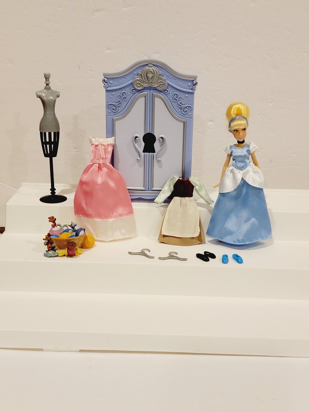 Disney Classic Princess Cinderella Mini Doll Wardrobe Playset - Etsy