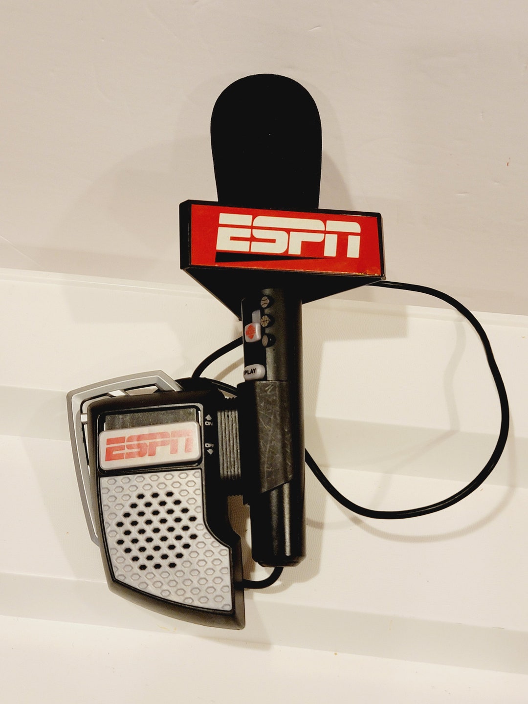 2008 ESPN Sportscaster Mic Electronic Microphone W/ Built-in Speaker ...