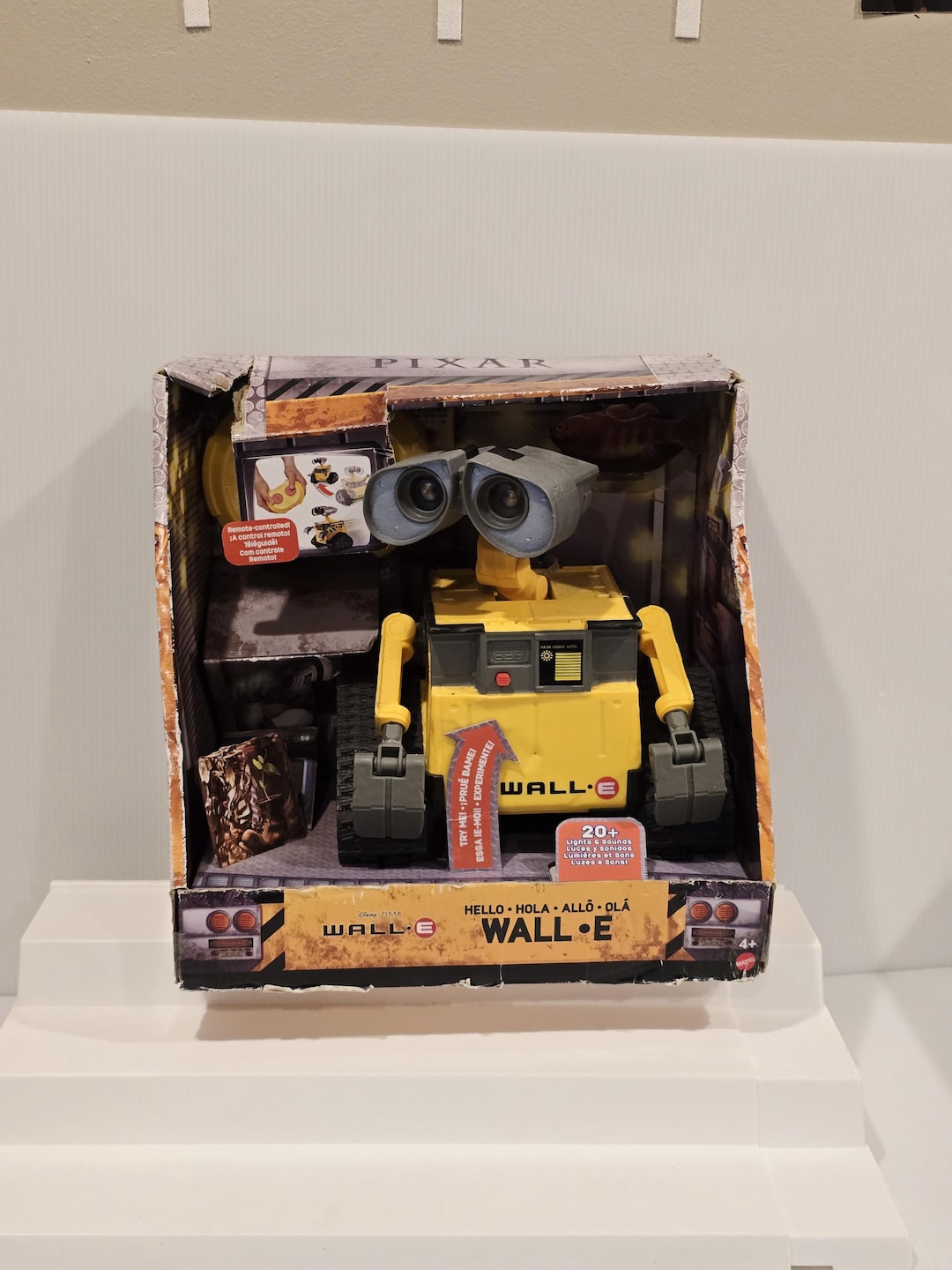 Hello Wall E RC Remote Control Toy Light up Sounds Mattel Disney Pixar ...