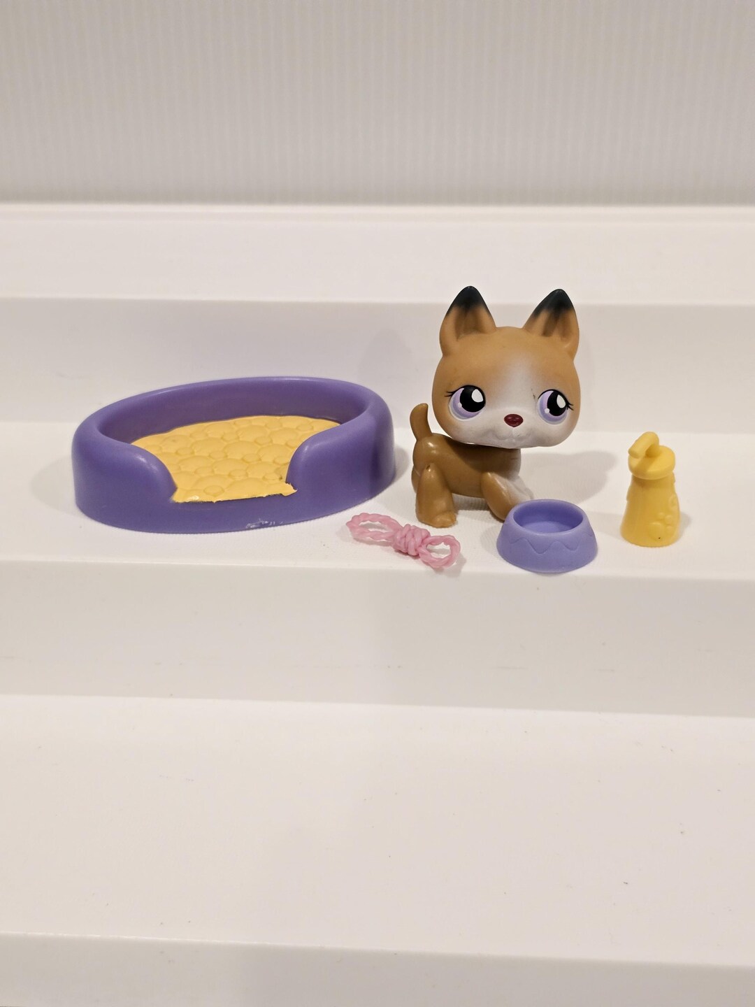 Littlest Pet Shop LPS German Shepherd Dog 112 Purple Eyes With ...