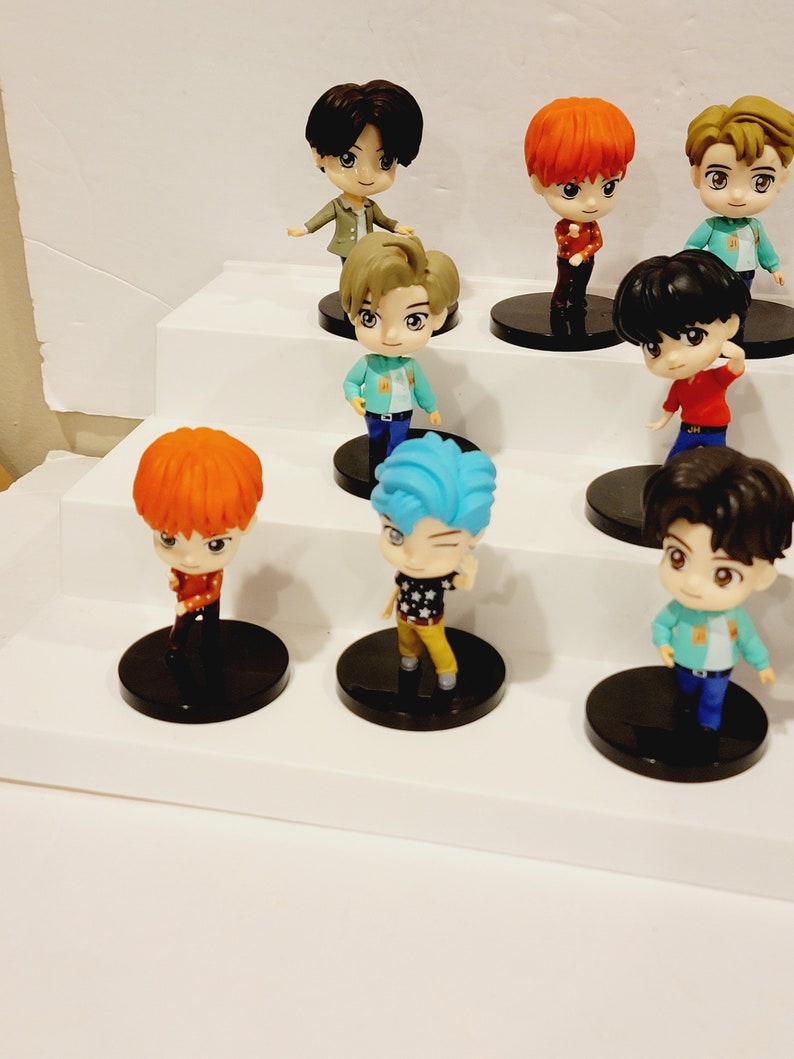 Tinytan BTS Anime Figure Set - Etsy