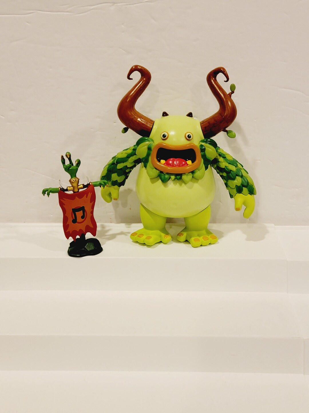 Playmonster My Singing Monsters Musical Figure Entbrat Sings With ...