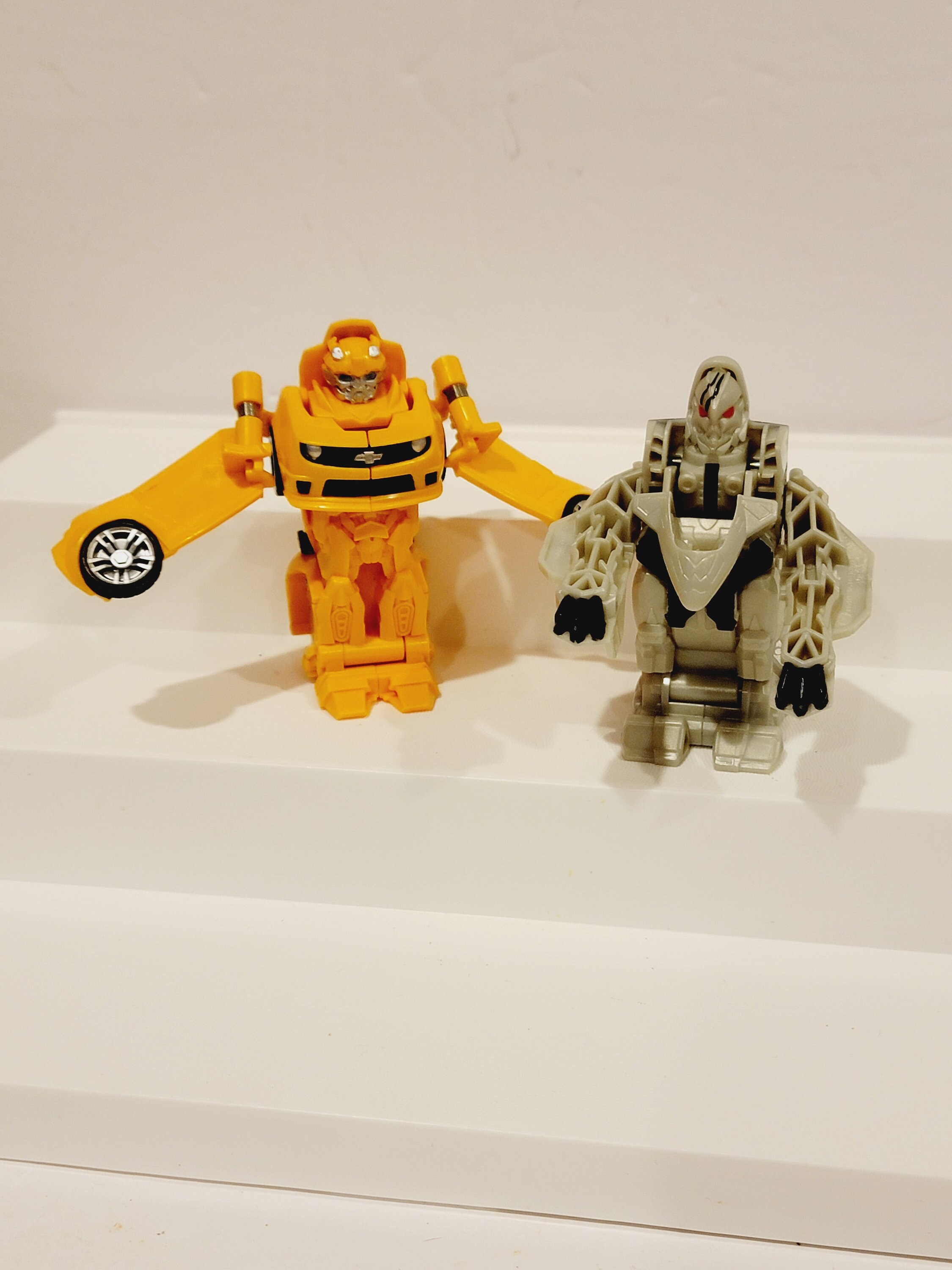 Transformers 2 Bumblebee Vs Kitchen Bots