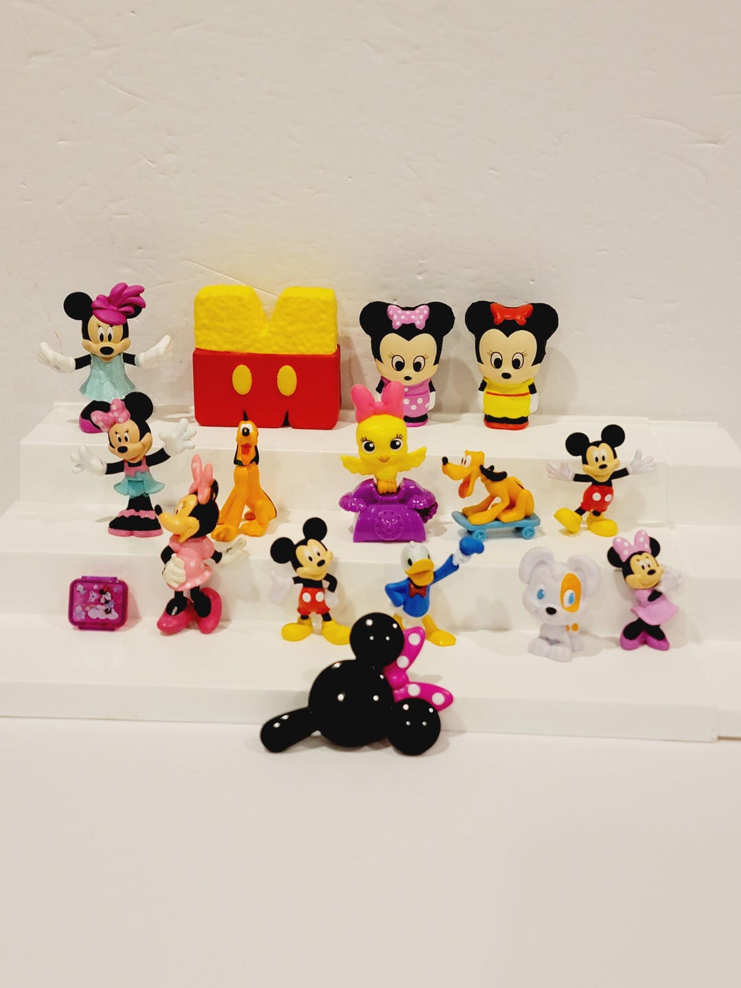 Mickey Mouse Clubhouse Figure Set With Disney Minnie Mouse Mash Mallows ...